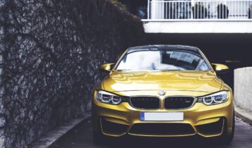 Fumée noire à l'échappement: causes et solutions de ce problème de voiture